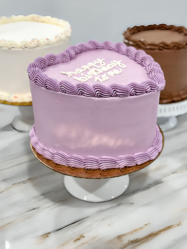 Custom Cake – Colette Lola