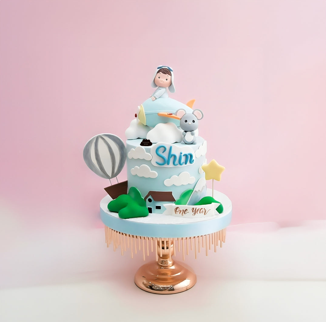 Custom Cake – Colette Lola